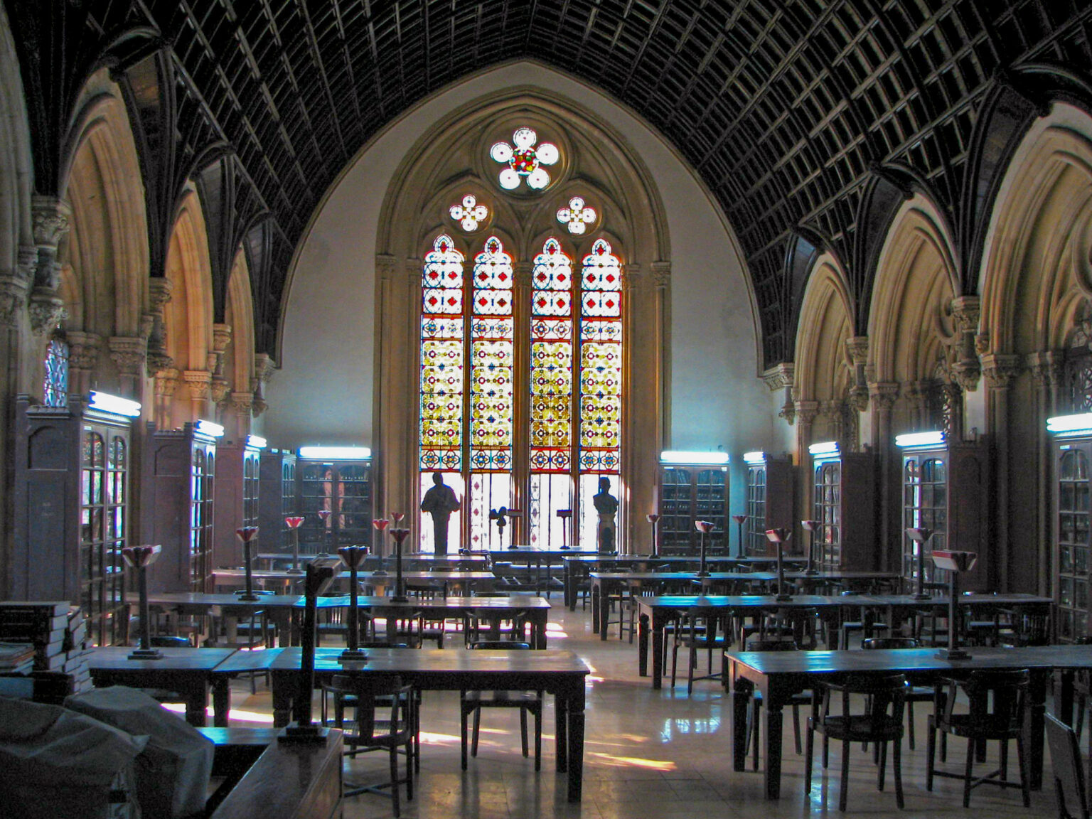 Gothic in Translation: Architectural Adaptation in Colonial Bombay ...